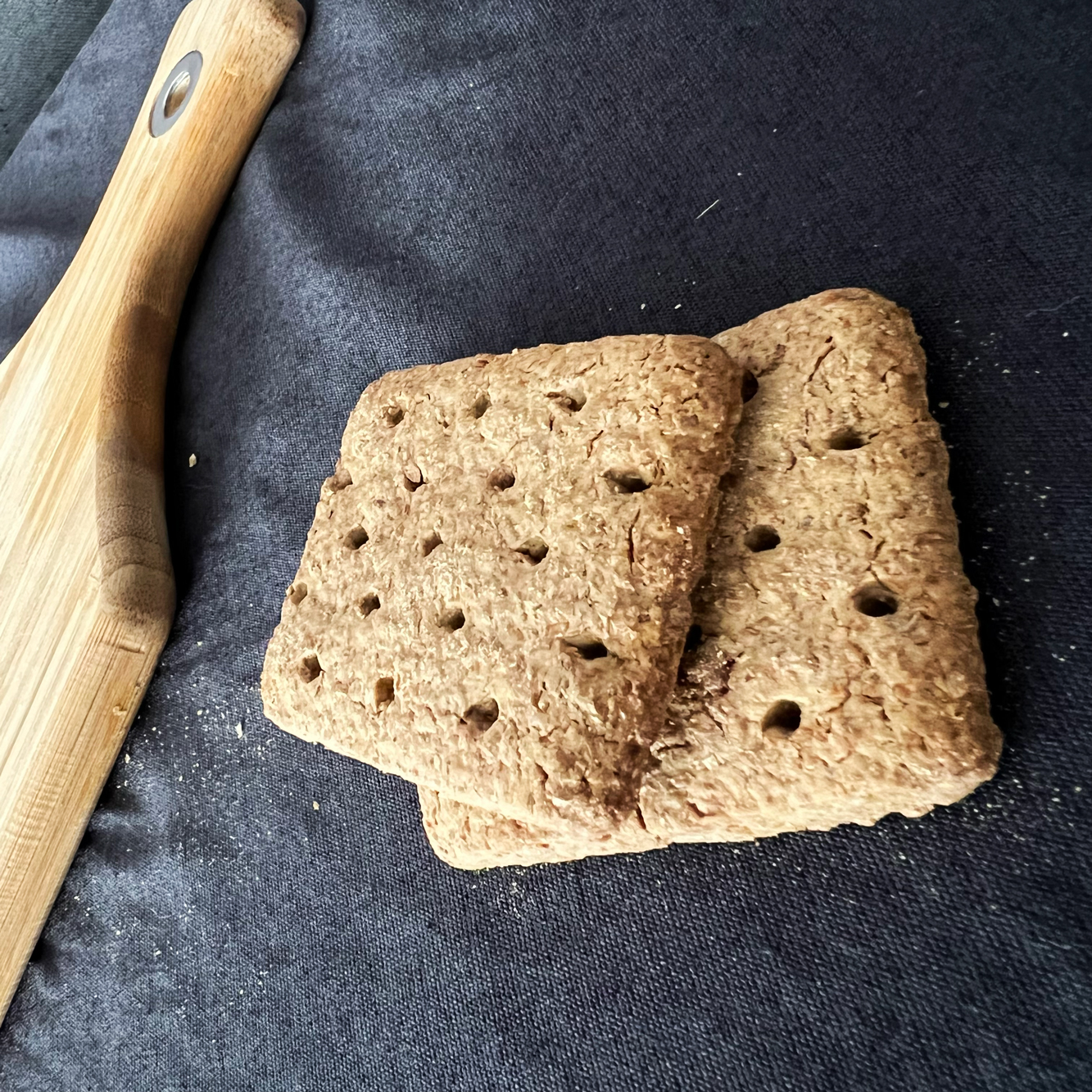 MRE Biscuits – B35T